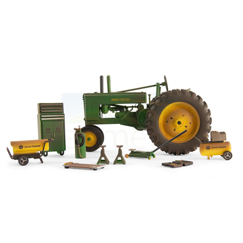 1:16 John Deere Model A Barn Find set 45730OTP - Emmetts Shop 1:16 John Deere Model A Barn Find set 45730OTP - Emmetts Shop